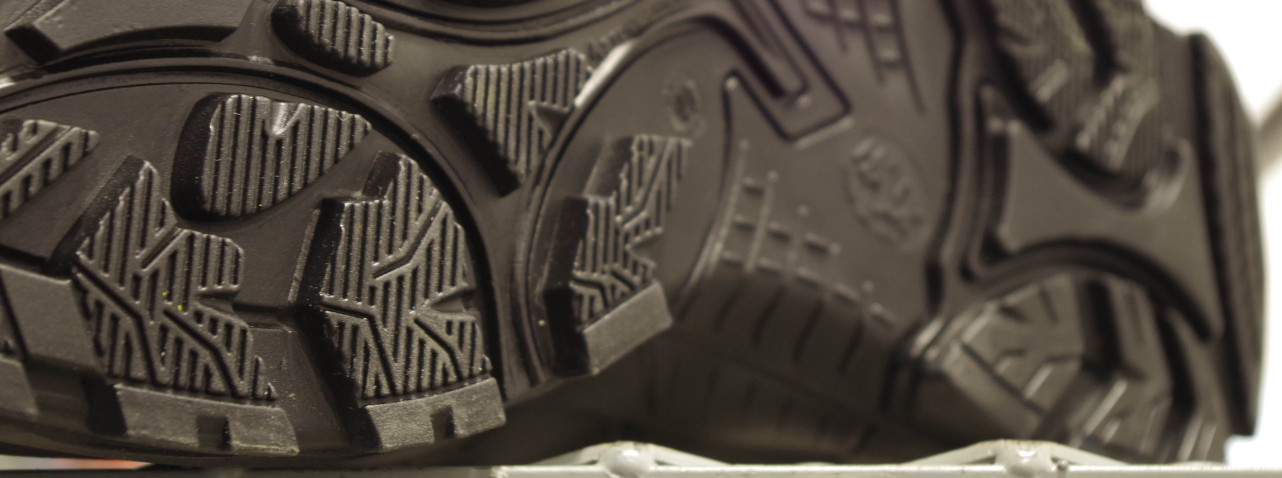 What's With the Stompy boots? - Motorcycle Commuter.com